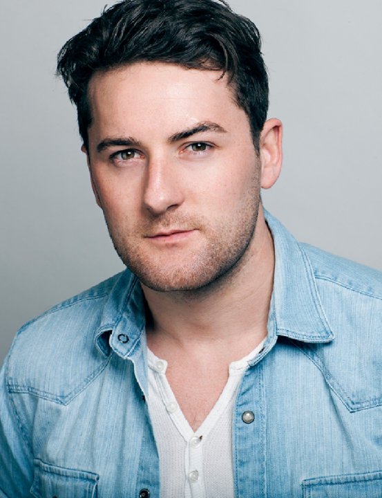 Interview: Actor Emmett Skilton – TINSEL and TAP SHOES